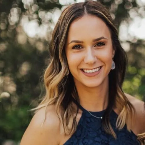 Crafting Workspaces: Tangram's Excellence in Contract Furniture Design.