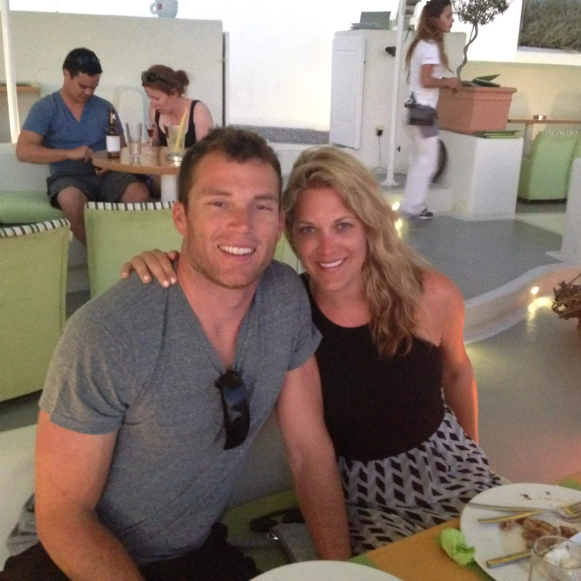 Crafting Workspaces: Tangram's Excellence in Contract Furniture Design.