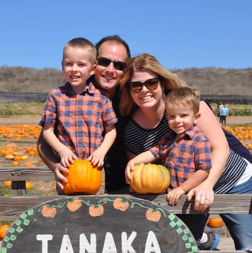 Crafting Workspaces: Tangram's Excellence in Contract Furniture Design.