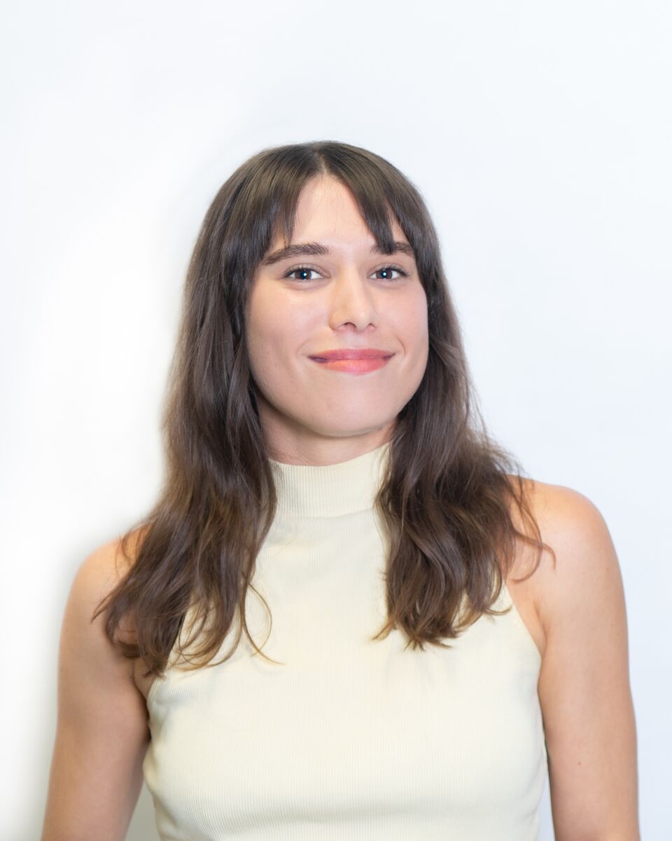 Crafting Workspaces: Tangram's Excellence in Contract Furniture Design.