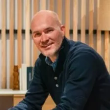 Crafting Workspaces: Tangram's Excellence in Contract Furniture Design.