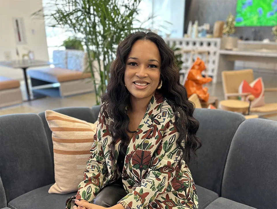 Crafting Workspaces: Tangram's Excellence in Contract Furniture Design.