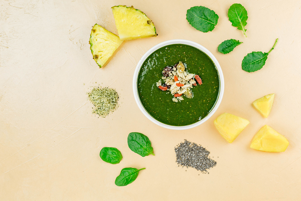 TropiKale Green Smoothie Recipe