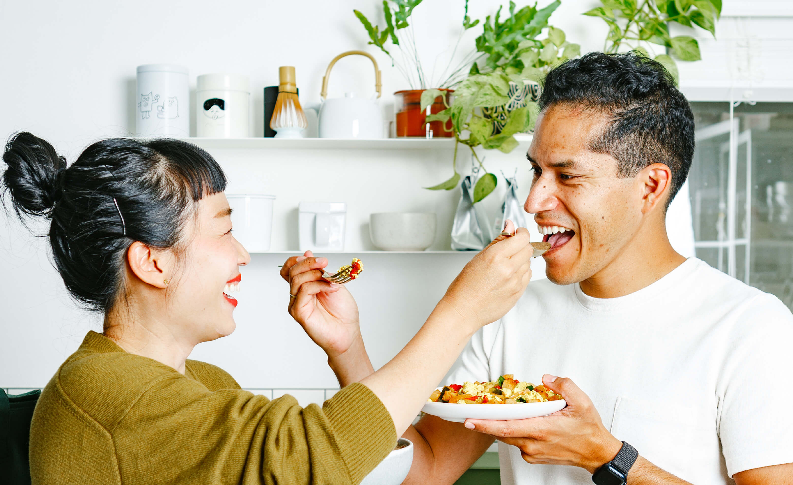 Reset Your Relationship With Food: Tips From a Registered Dietitian