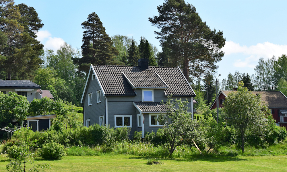 Bygga hus: En komplett guide (pris, regler, process)