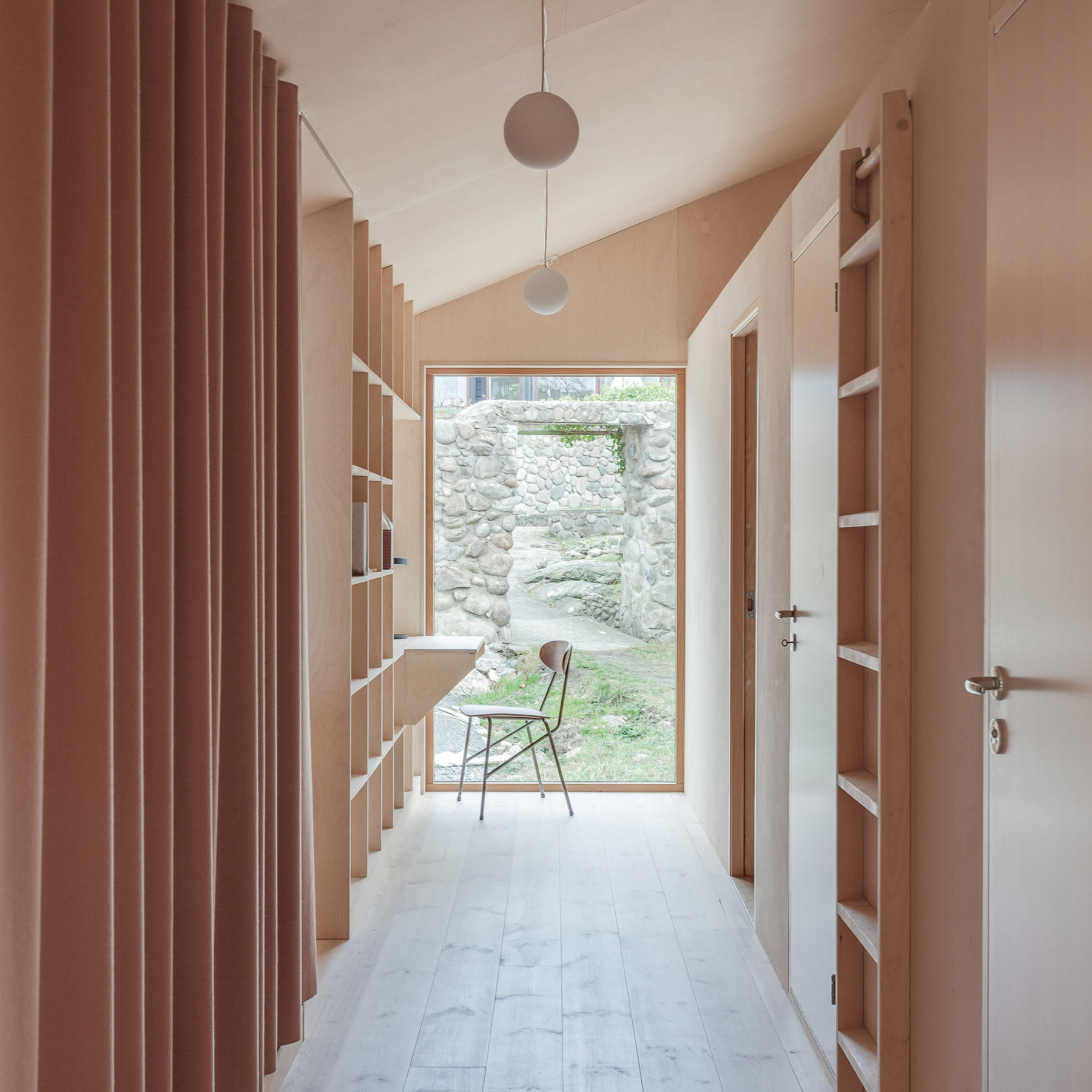 Villa Vassdal by Studio Holmberg