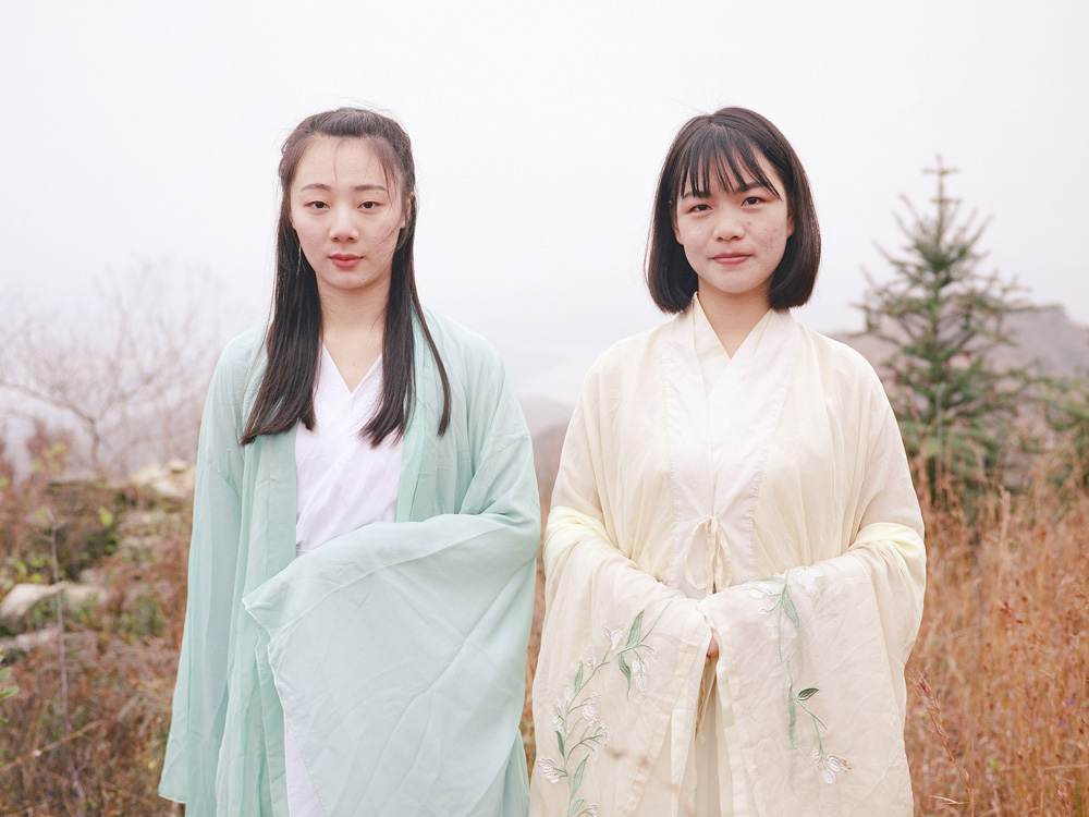 A walk through Wuhan by Fergus Coyle