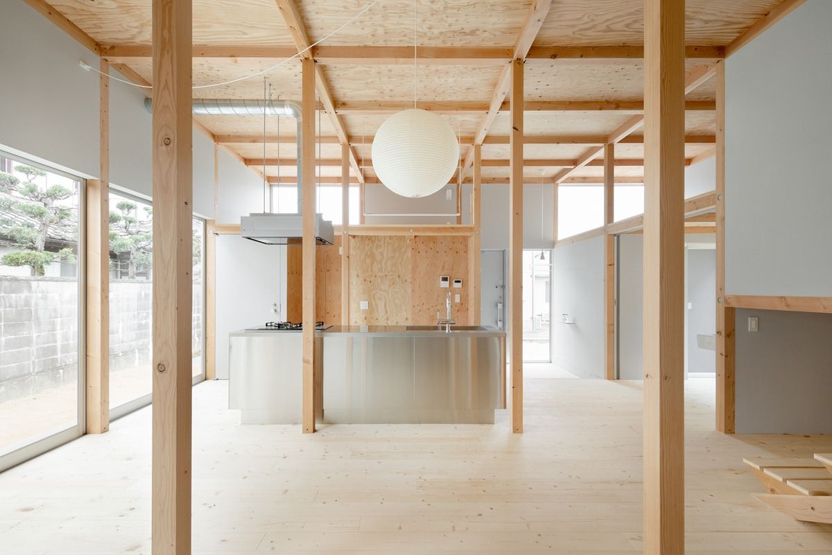 Koda Townhouse by Naoya Kitamura