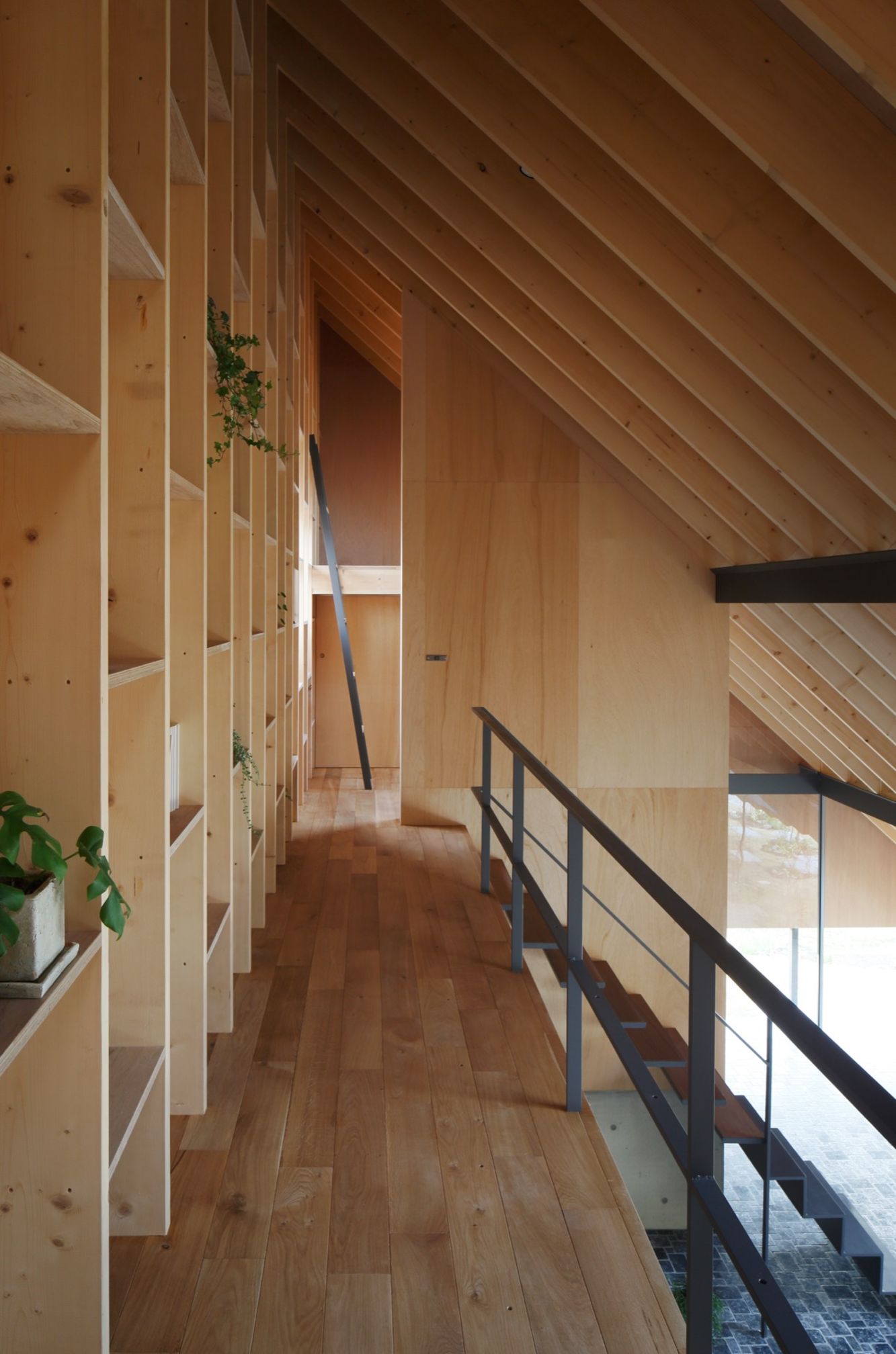 Eaves House by mA-style architects