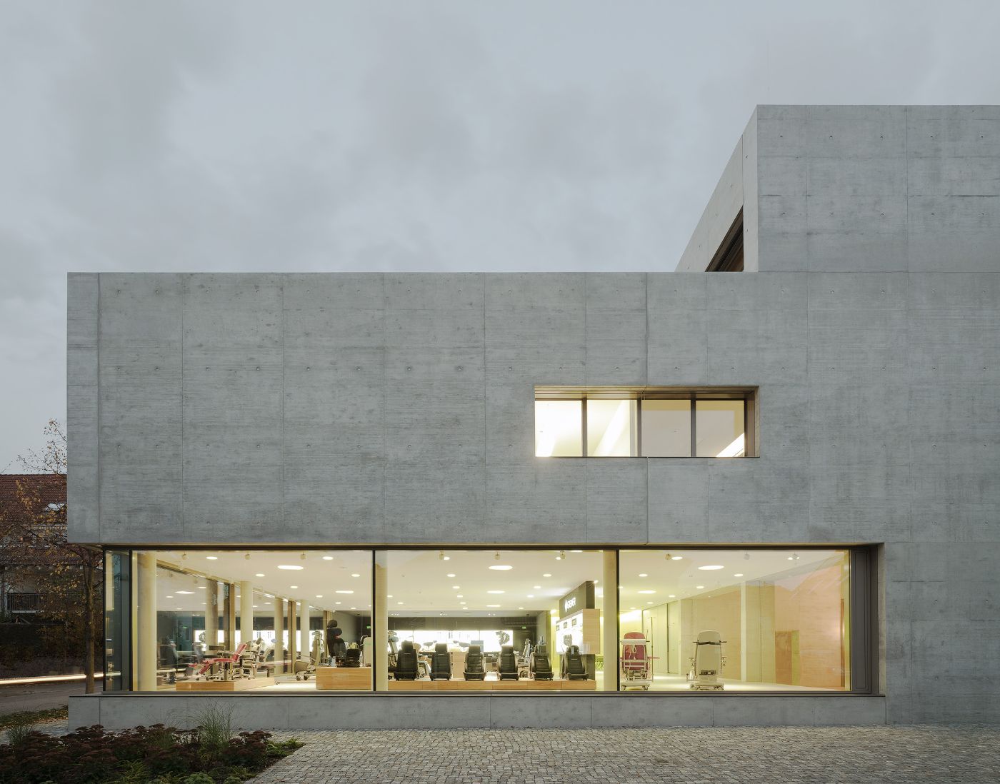 Greiner Office by f m b architekten