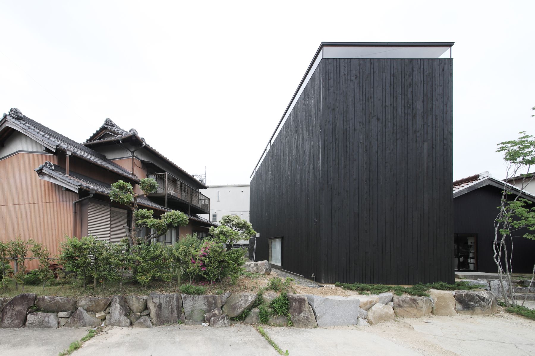 T Noie House by Katsutoshi Sasaki + Associates
