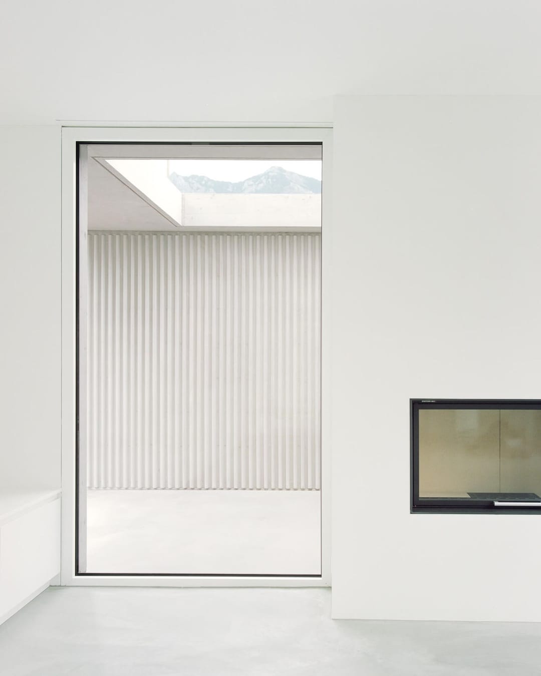 Zanini-Porta House by Inches Geleta Architetti