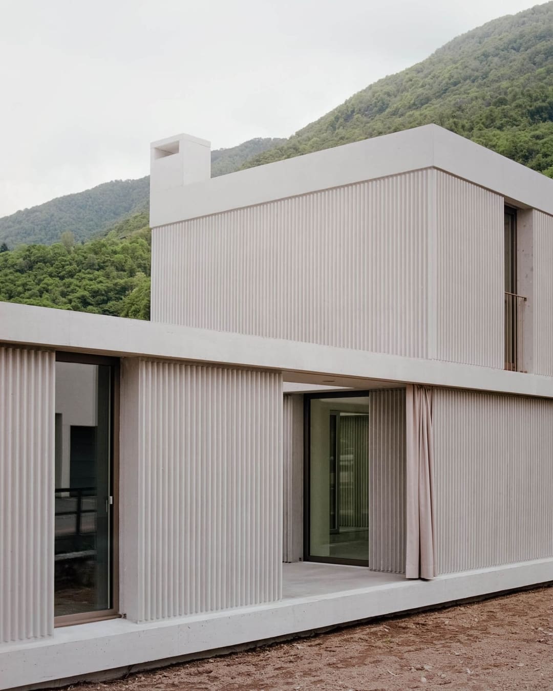 Zanini-Porta House by Inches Geleta Architetti