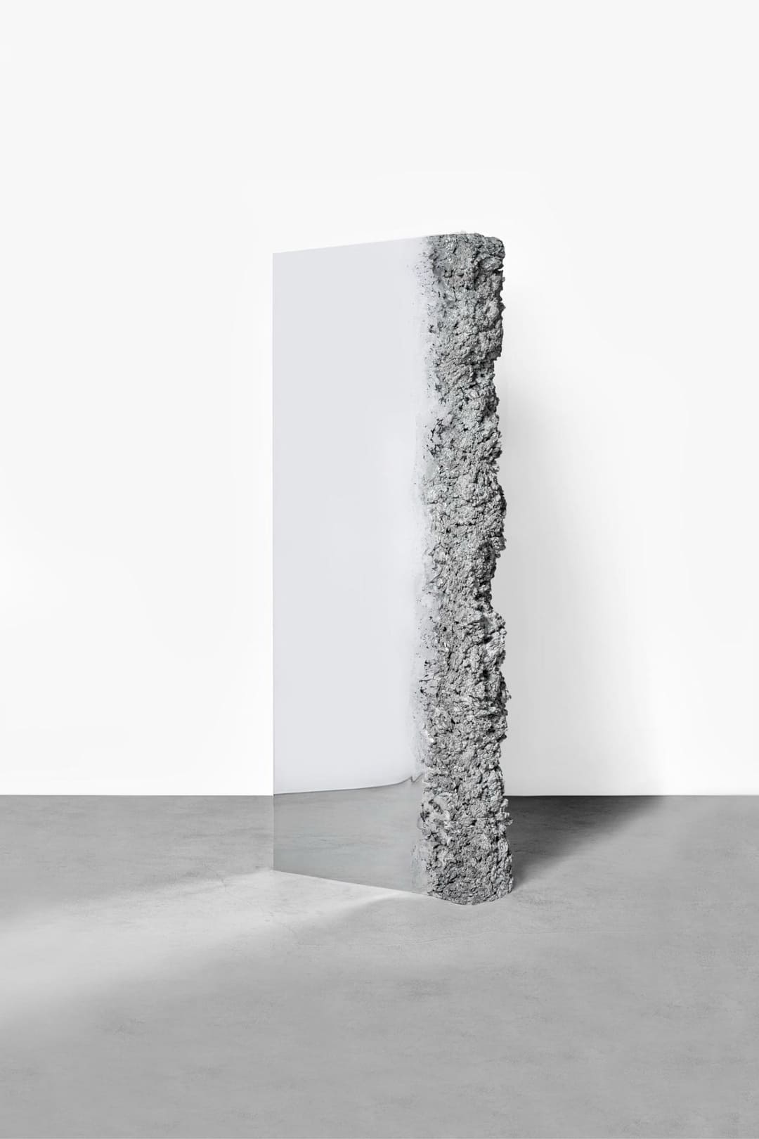 Synthesis Monolith by Hongjie Yang