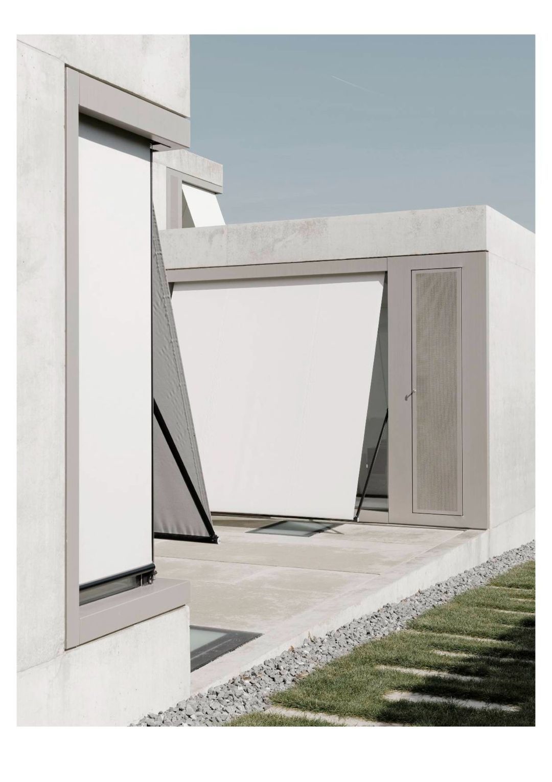 Villa M on Lake Lucerne by Graber & Steiger Architekten