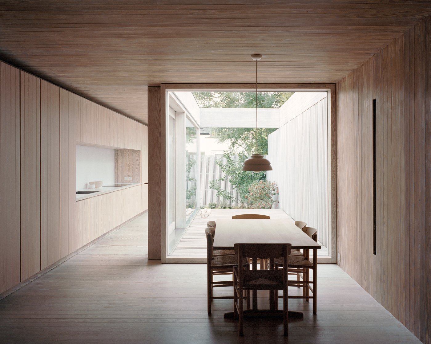 Wembury Mews Home and Studio by Russell Jones