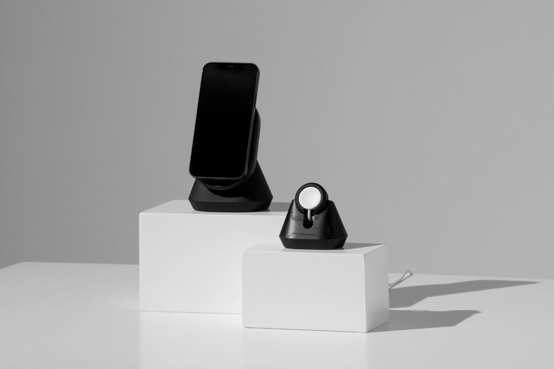 Magsafe collection. Tech accessories by Oakywood.