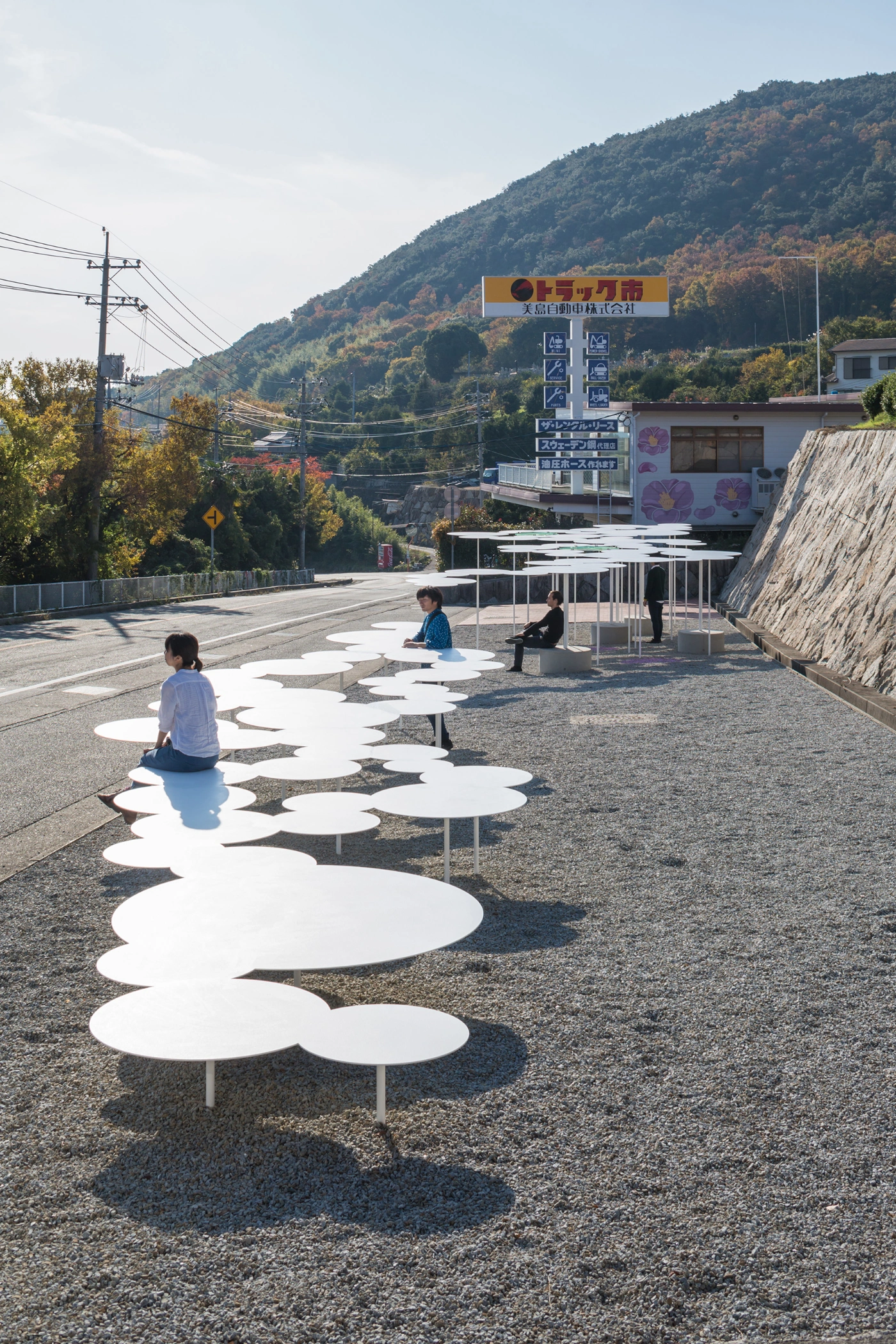 Bus Stop in Shodoshima by Tato Architects