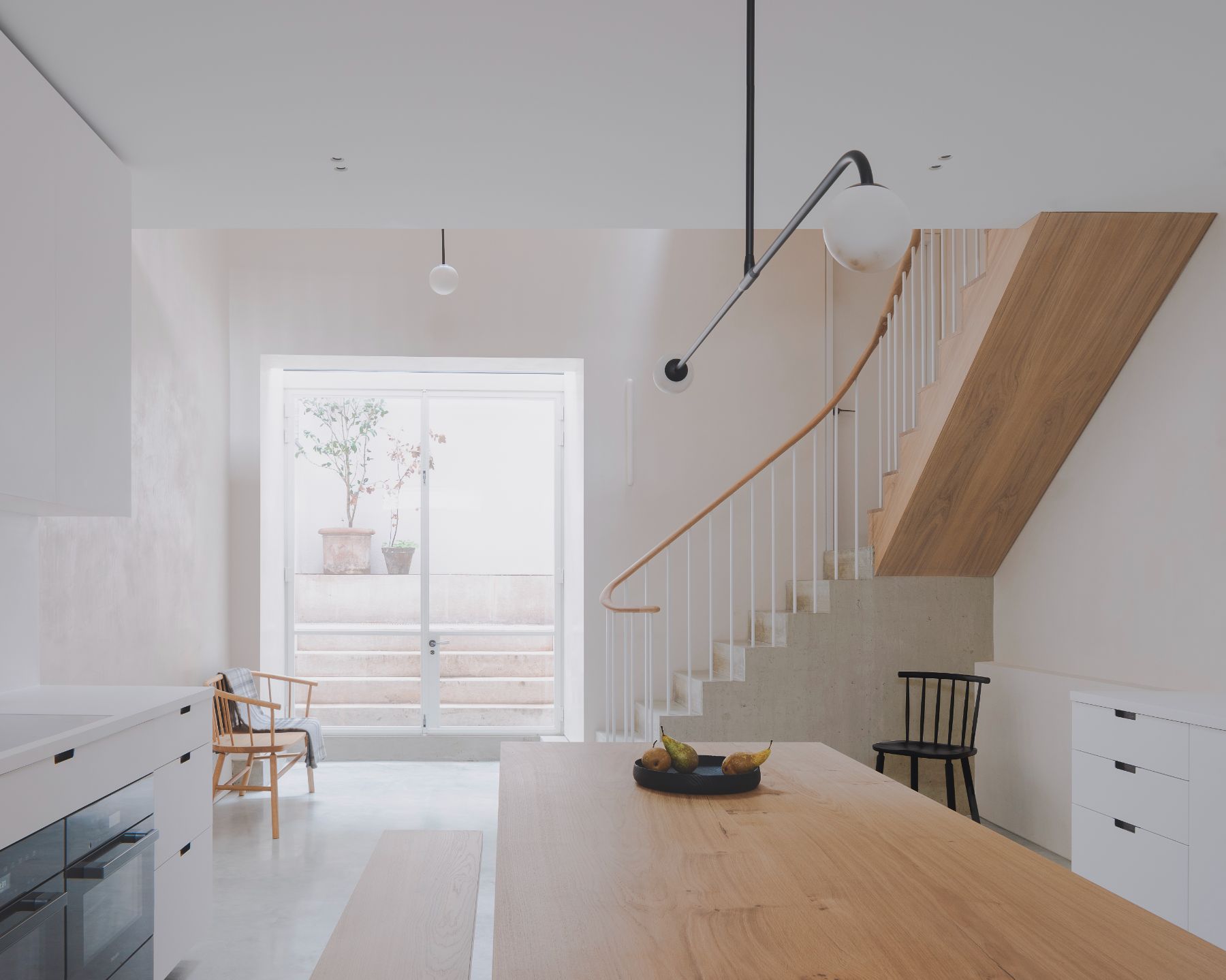 Chelsea Mews House by Bindloss Dawes