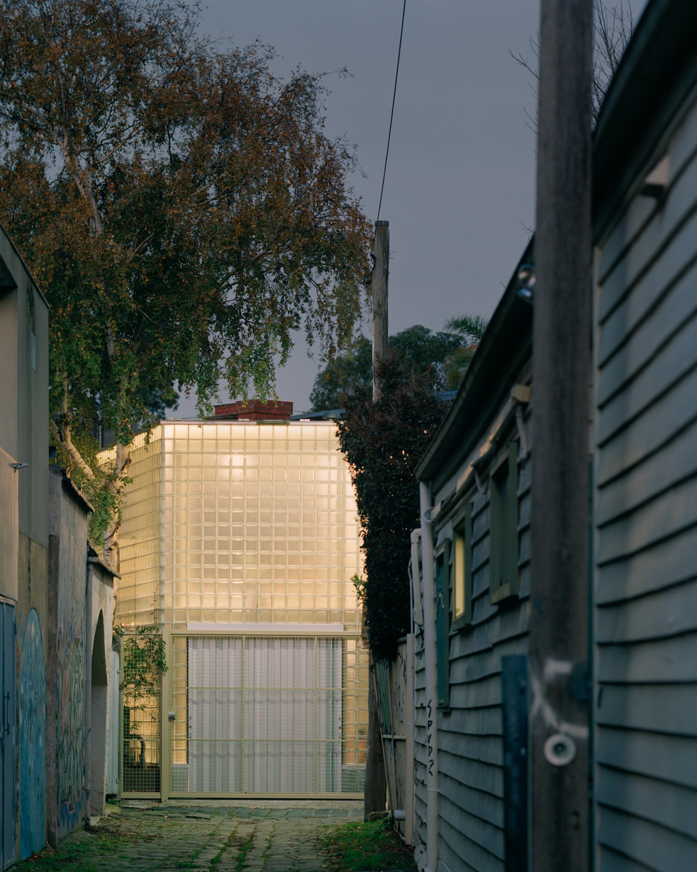 'Glass Block Outbuilding' by Baracco+Wright Architects
