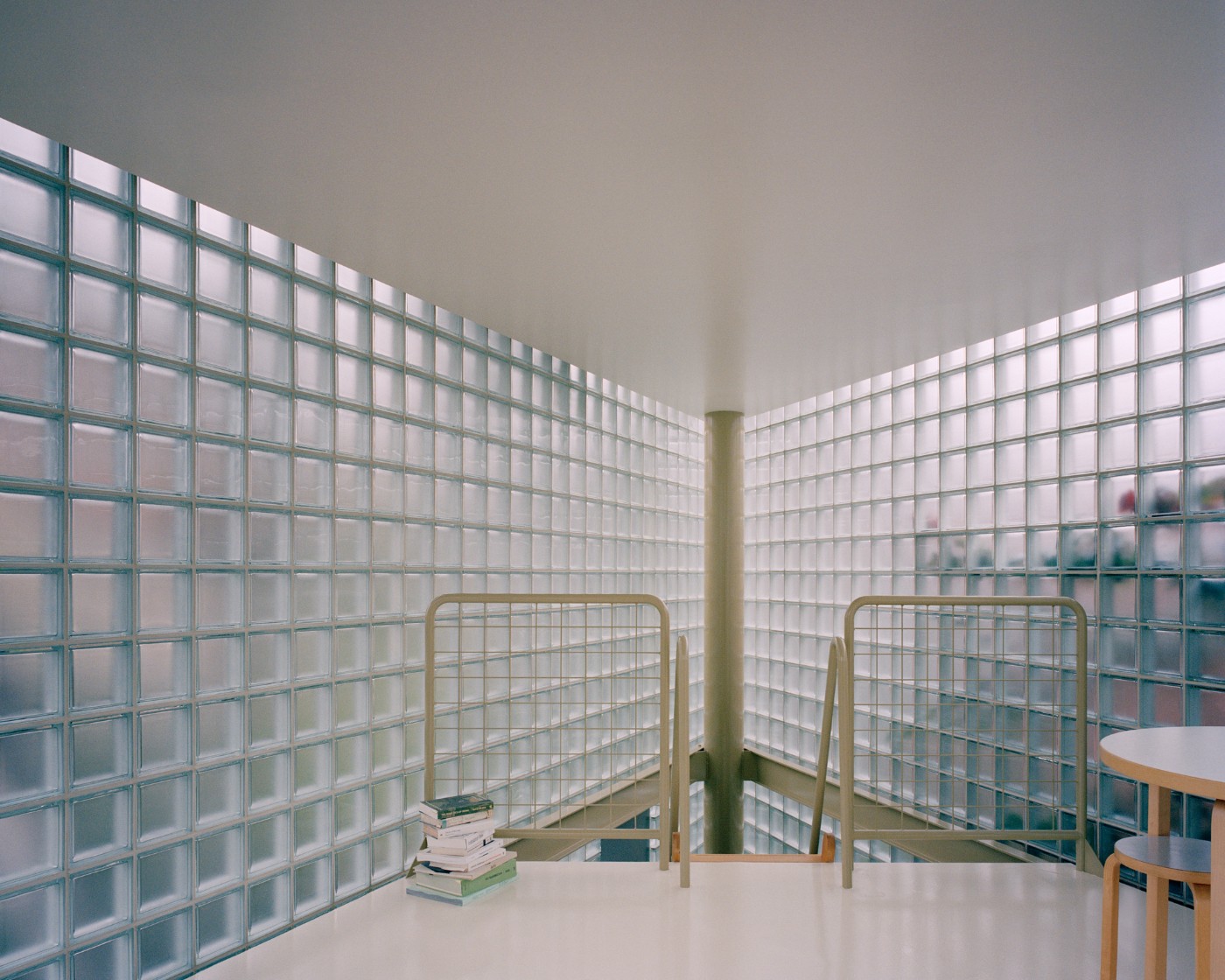 'Glass Block Outbuilding' by Baracco+Wright Architects