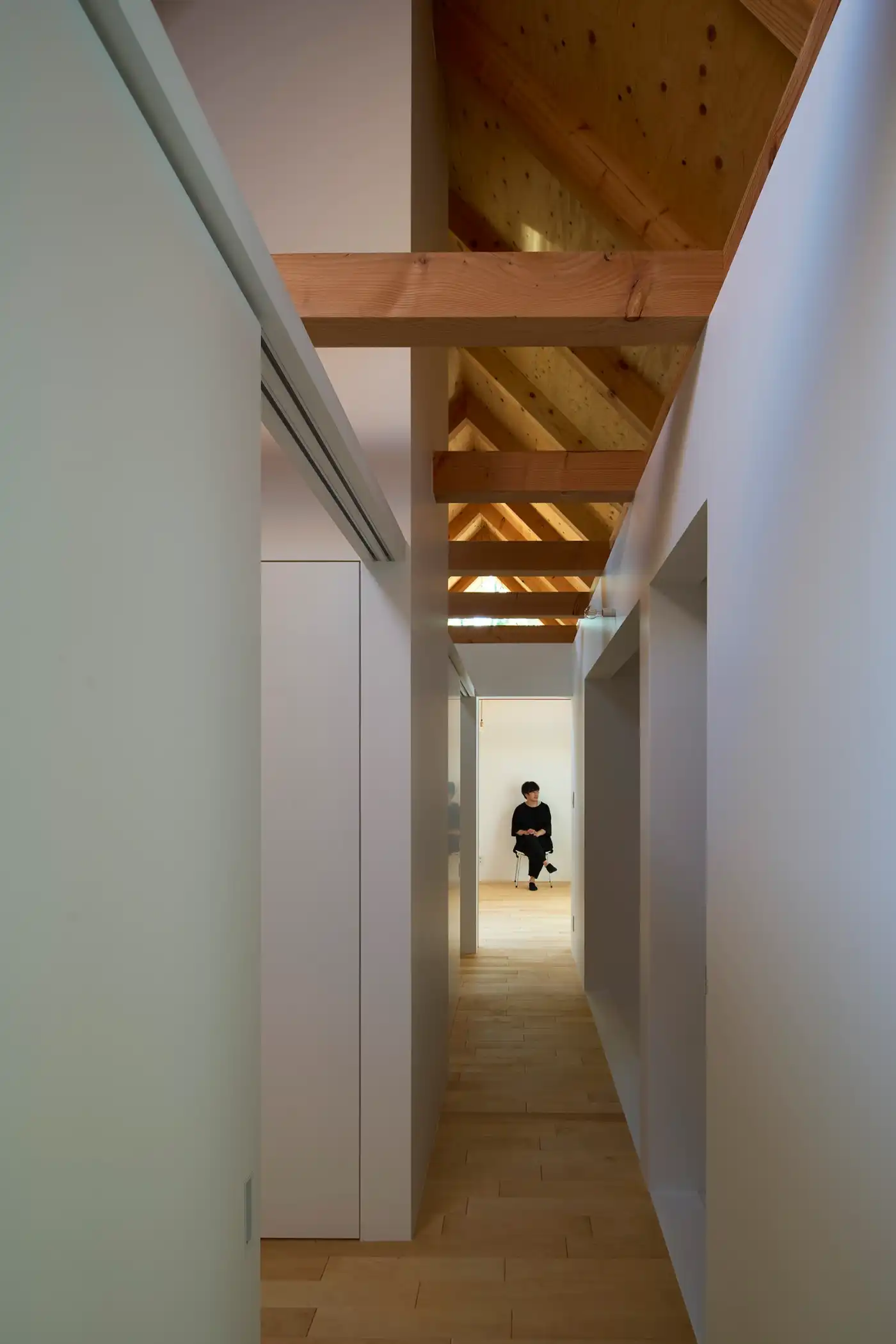 Hasama House by Atelier Kenta Eto Architects