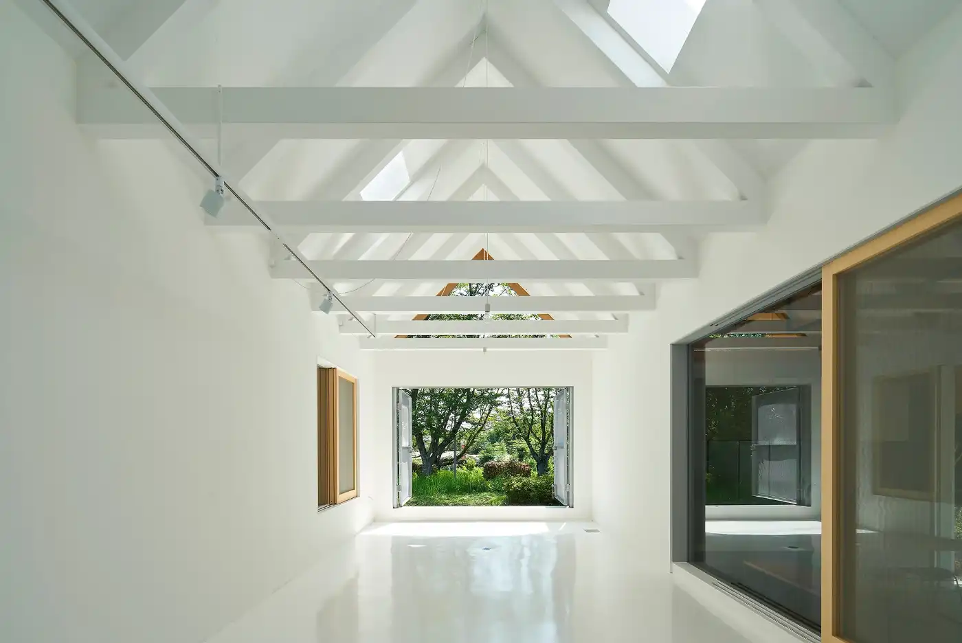 Hasama House by Atelier Kenta Eto Architects