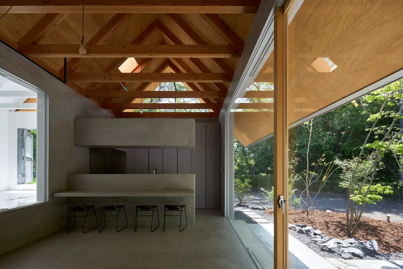 Hasama House by Atelier Kenta Eto Architects