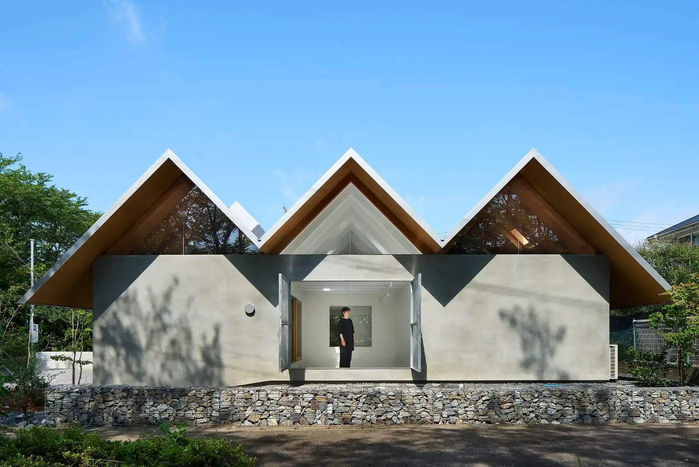 Hasama House by Atelier Kenta Eto Architects