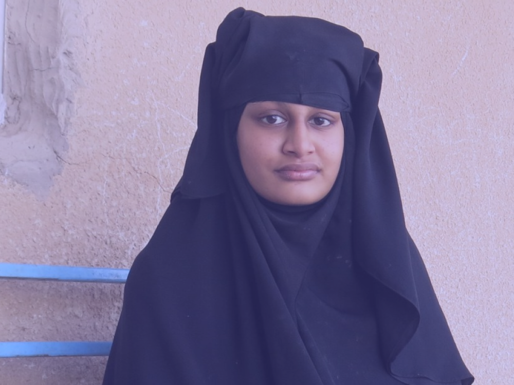 Episode 442 - Shamima Begum | ISIS Bride | English Learning for Curious ...