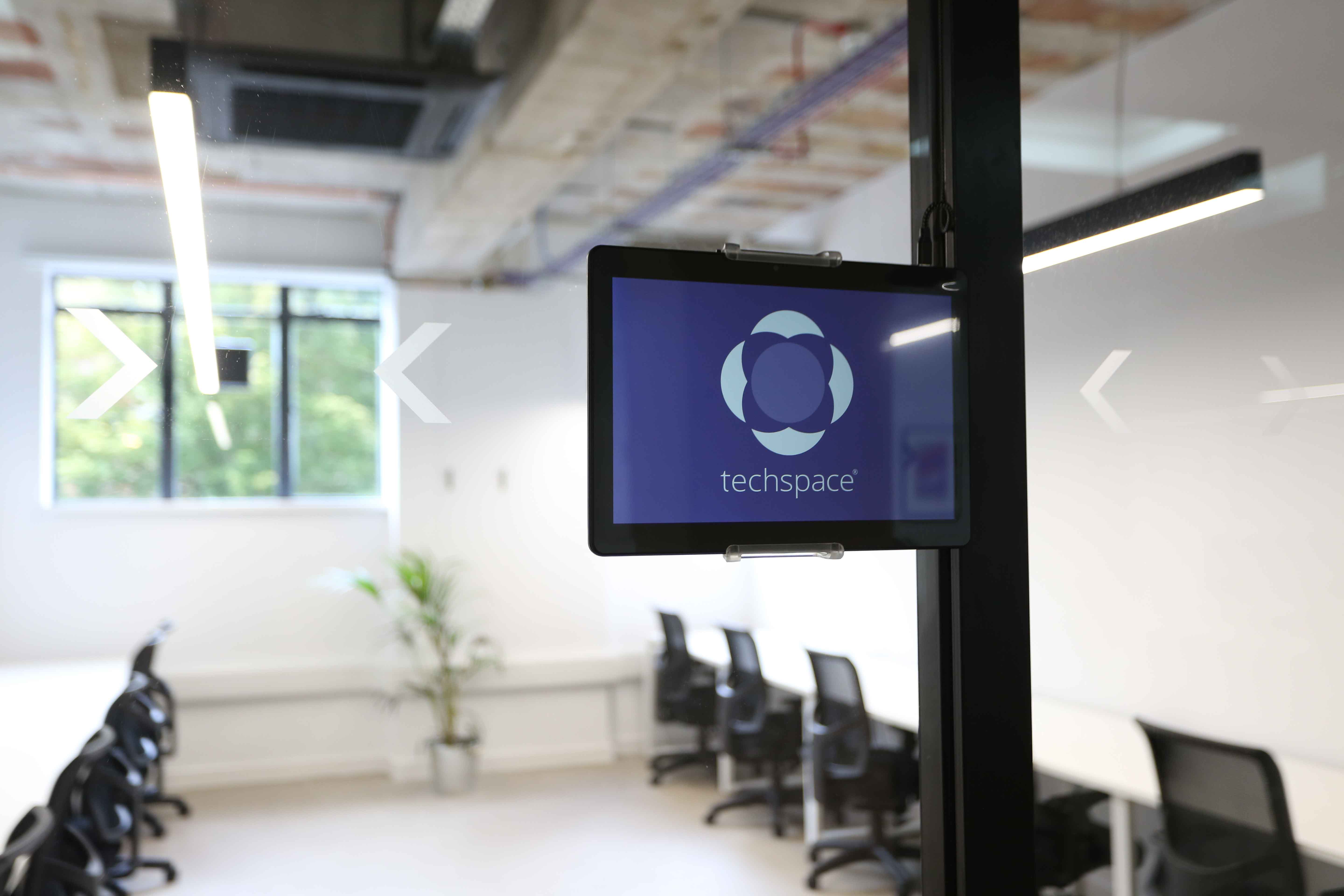 Self-contained Workspace | by Techspace