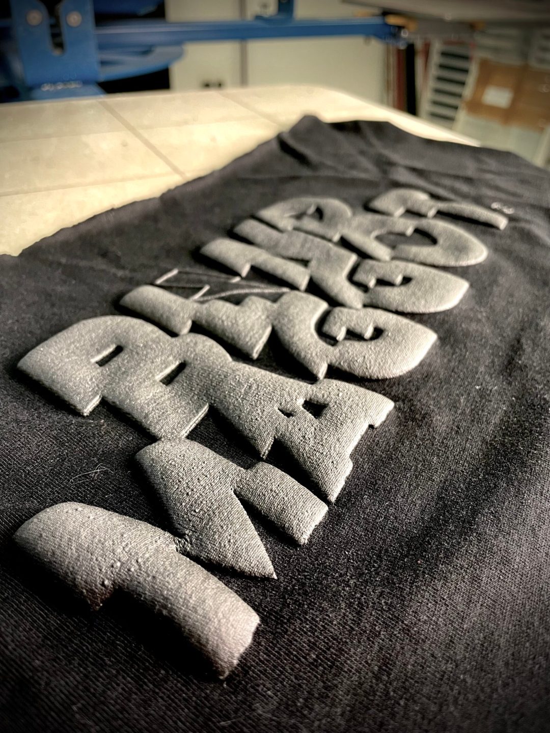 Apa itu Sablon Foam? Kenali Karakteristik dan Kelebihannya!