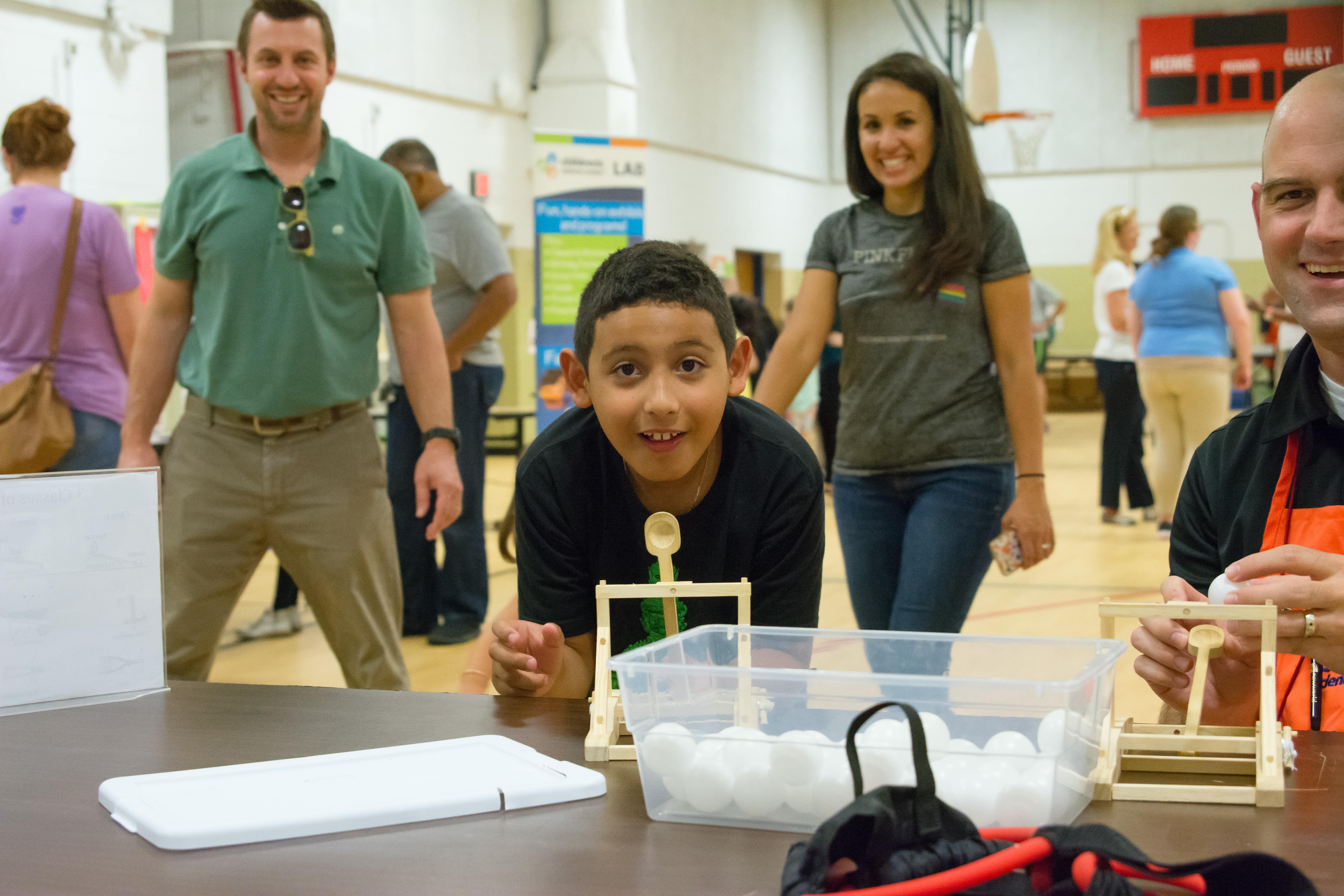 Family Science Night | Children's Science Center