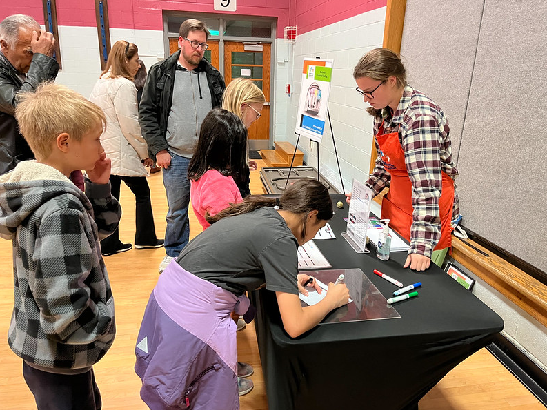 Give/Donate | Children's Science Center