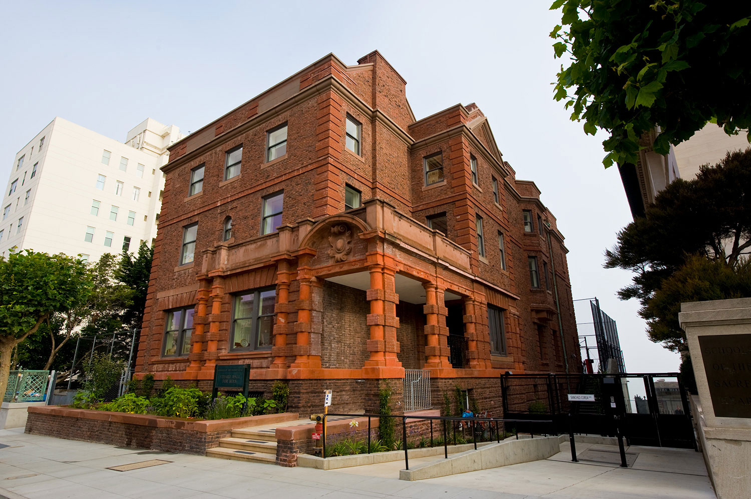 Schools of the Sacred Heart | Stuart Hall for Boys | San Francisco, CA