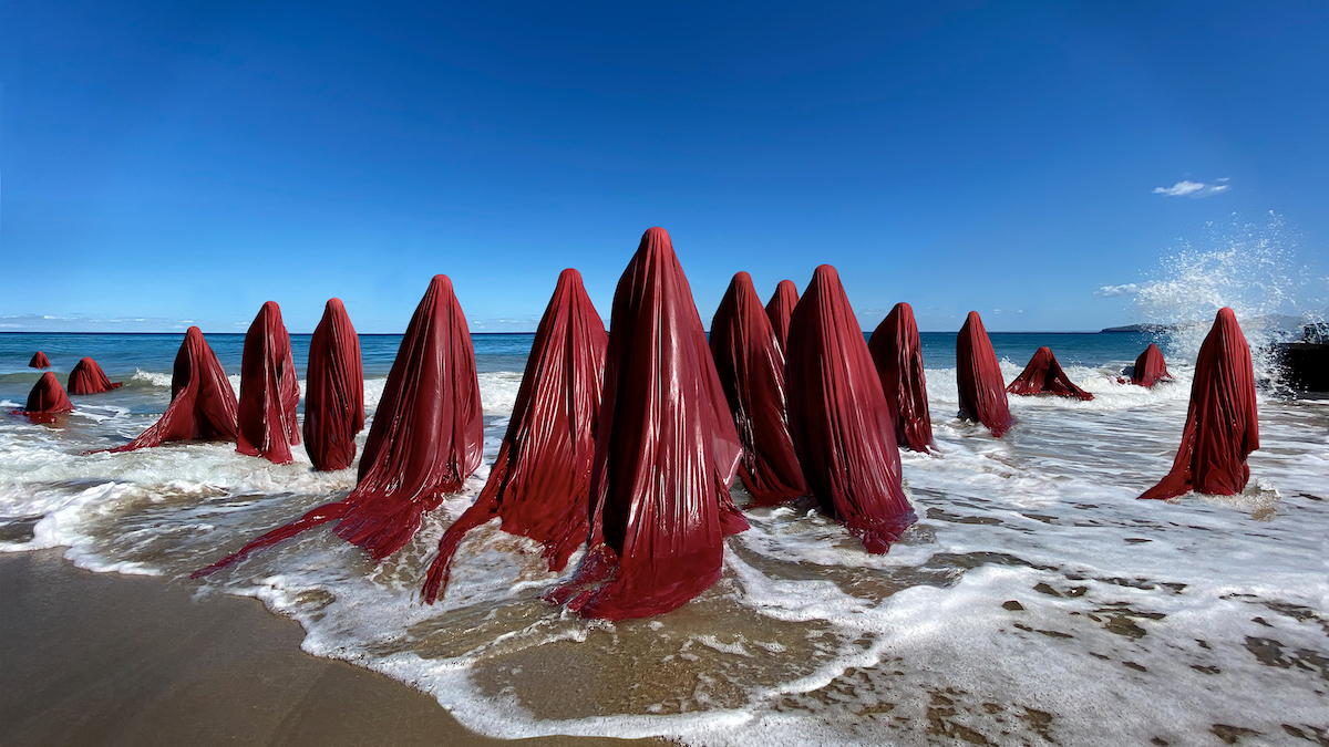 Hélène Guétary Zeitgeist in Artdoc Photography Magazine Featured ...