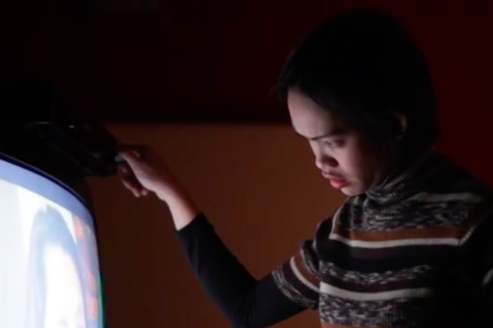 Performing ‘Nanay’ In Manila