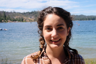 Abby Bateman's Instagram, Twitter & Facebook on IDCrawl