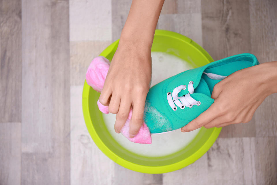 How To Wash Shoes Without Ruining Them [Cleaning Your Kicks]