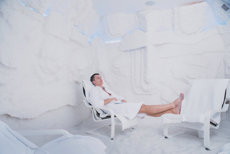 The Benefits Of Salt Caves [The Complete Guide]