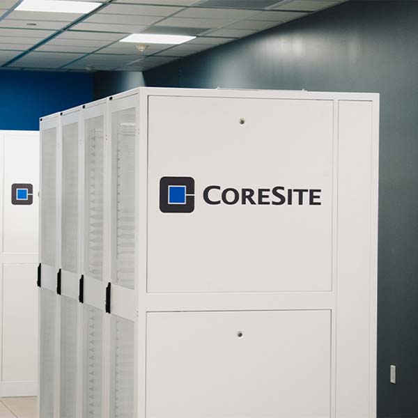 Moving at the Speed Of Change: Connectivity, Data Centers and ...