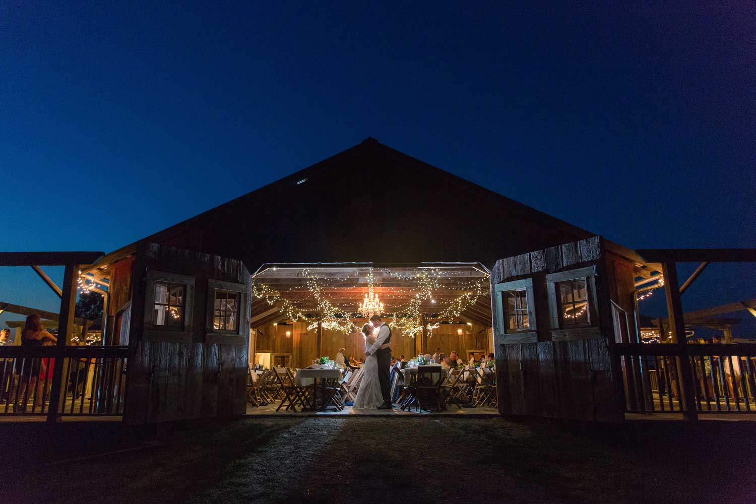 Red Barn Farm | Weddings