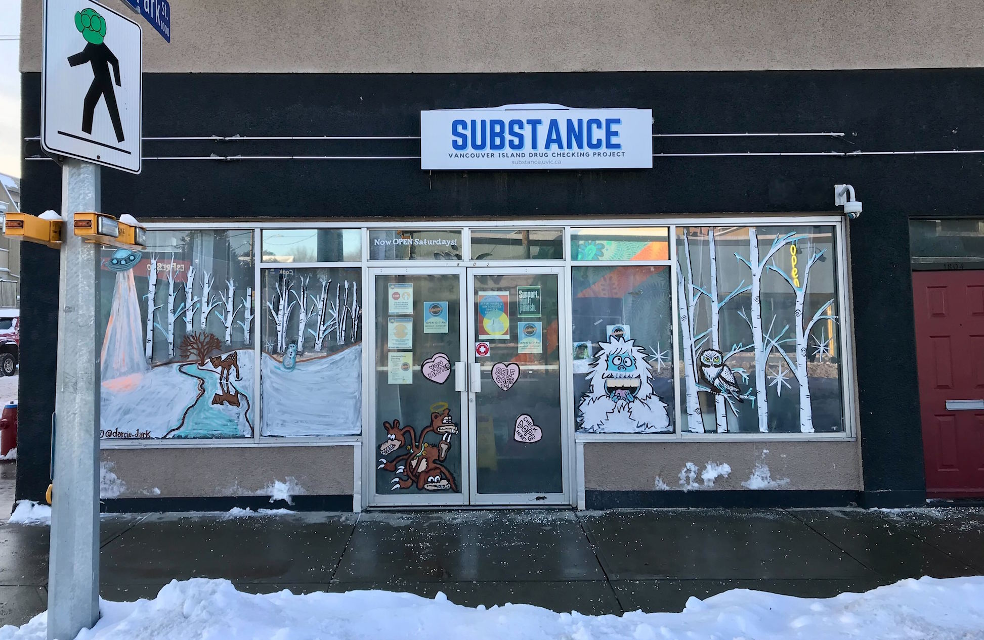 Text alerts about Island toxic drugs signals deepening crisis, but not ...