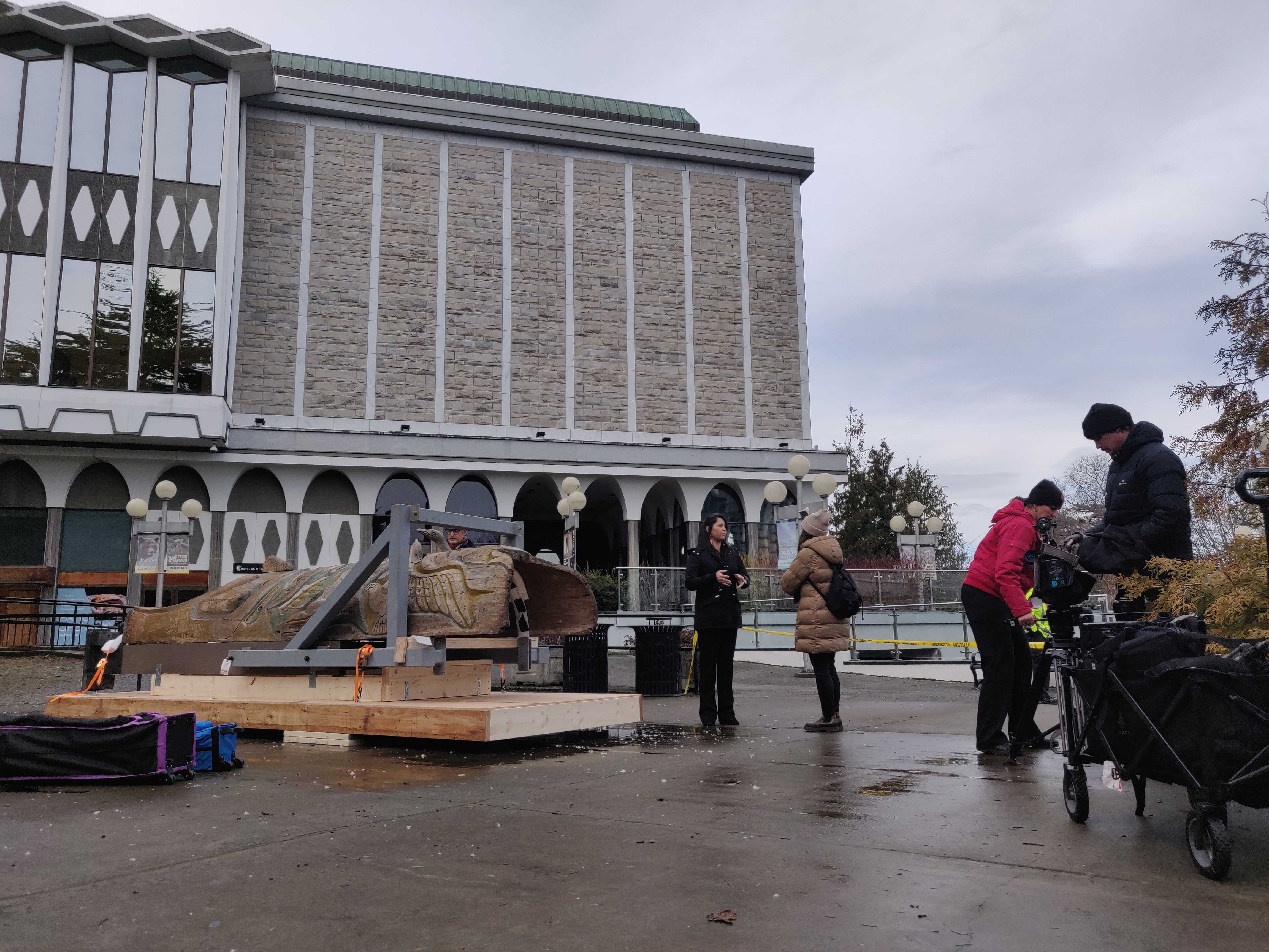 Nuxalk First Nation repatriates totem pole from Royal BC Museum ...