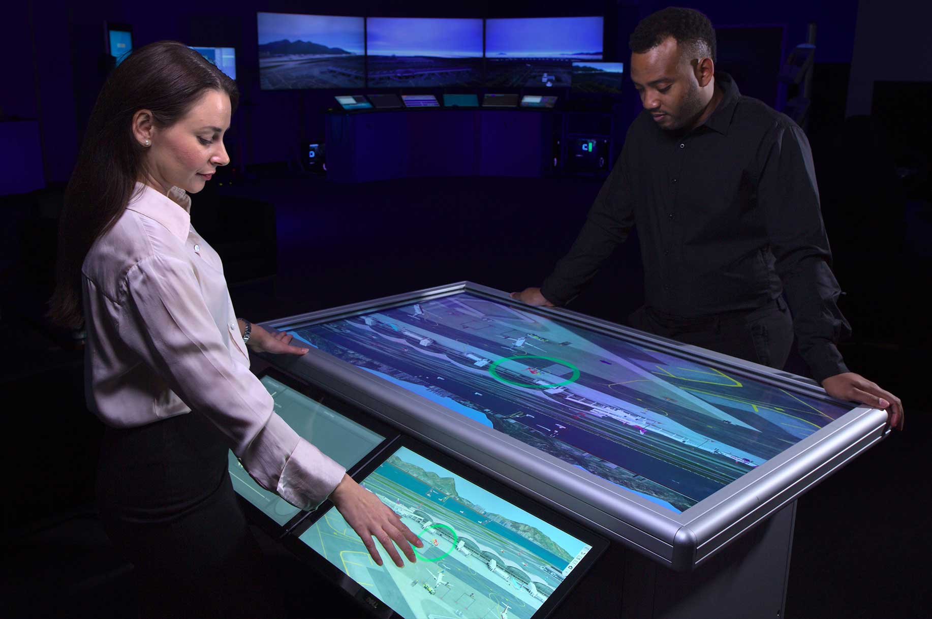 MaxSim: Air Traffic Control Simulation