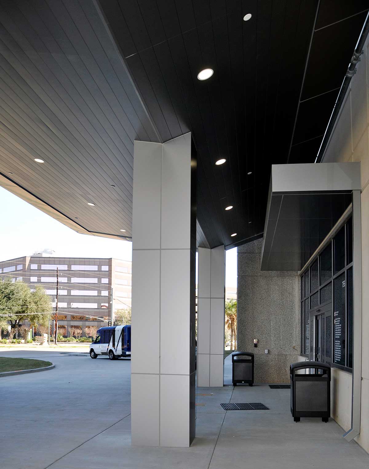 Design Features | AVAdek