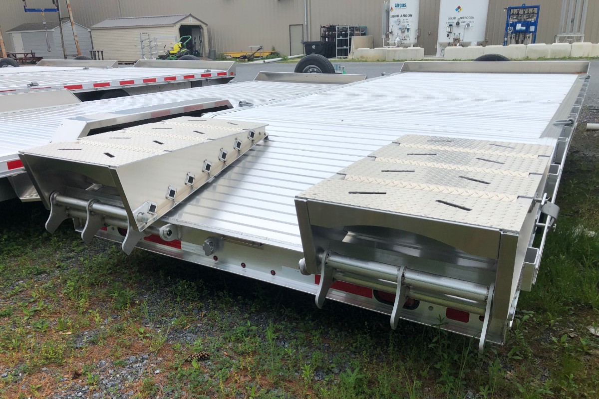 14K Deck Over Equipment Trailers | MH EBY