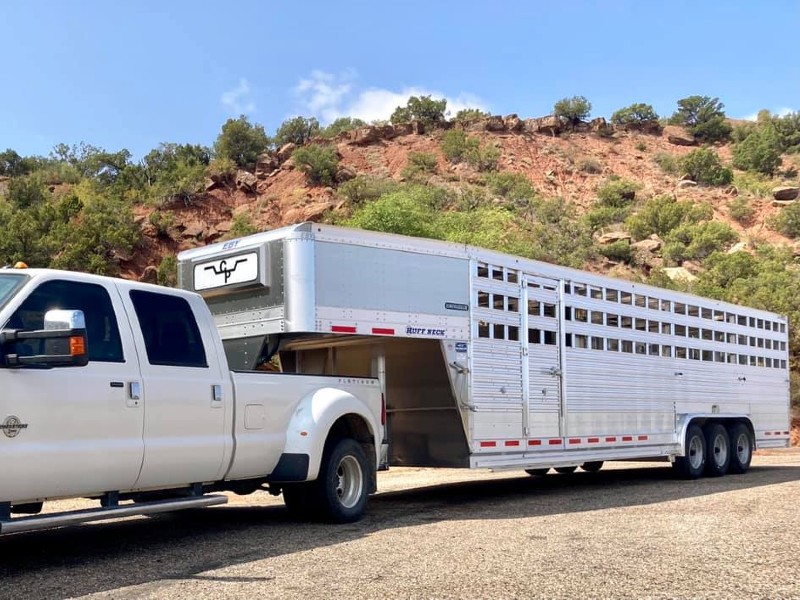 Ruff Neck Livestock Trailers | MH EBY