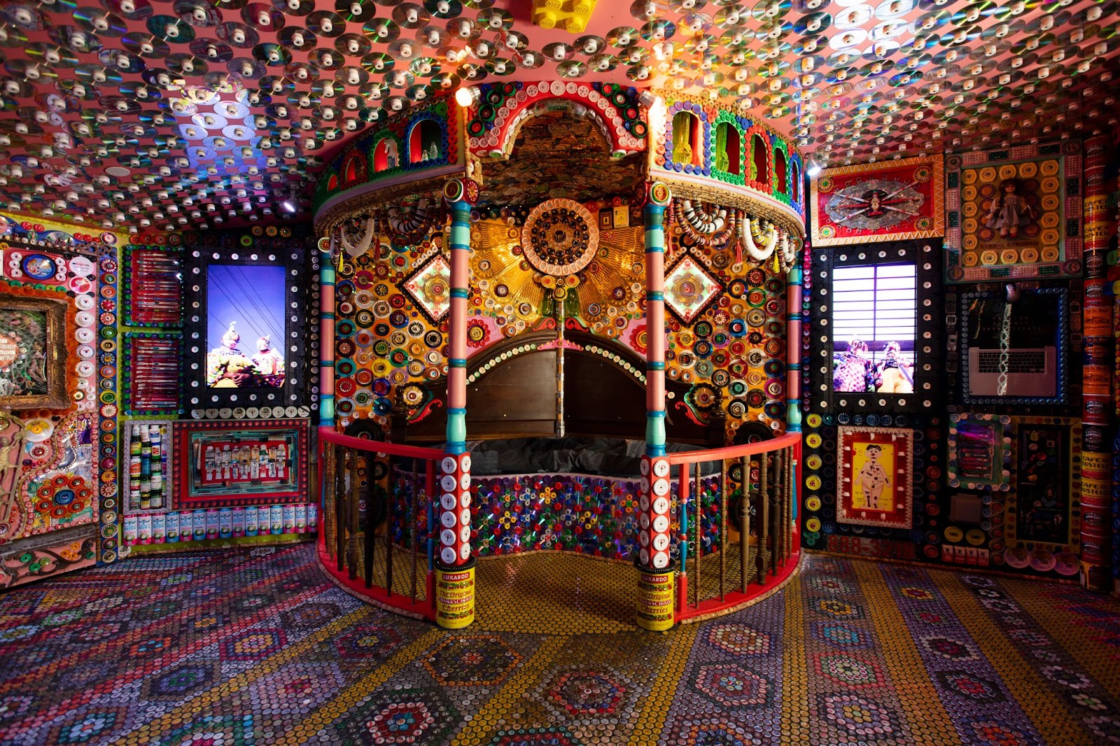 5 Times Artists Turned Old Trash into New Art | Meow Wolf