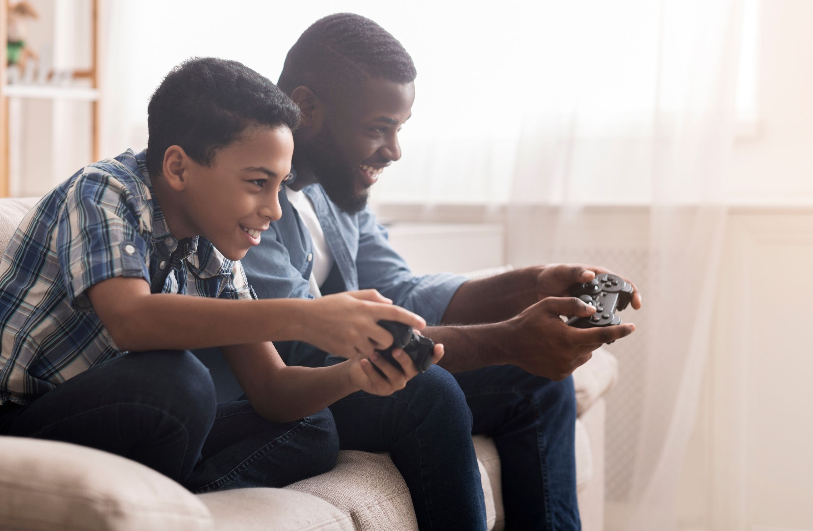 Quality family time: 5 ways to connect with your teen - Joon